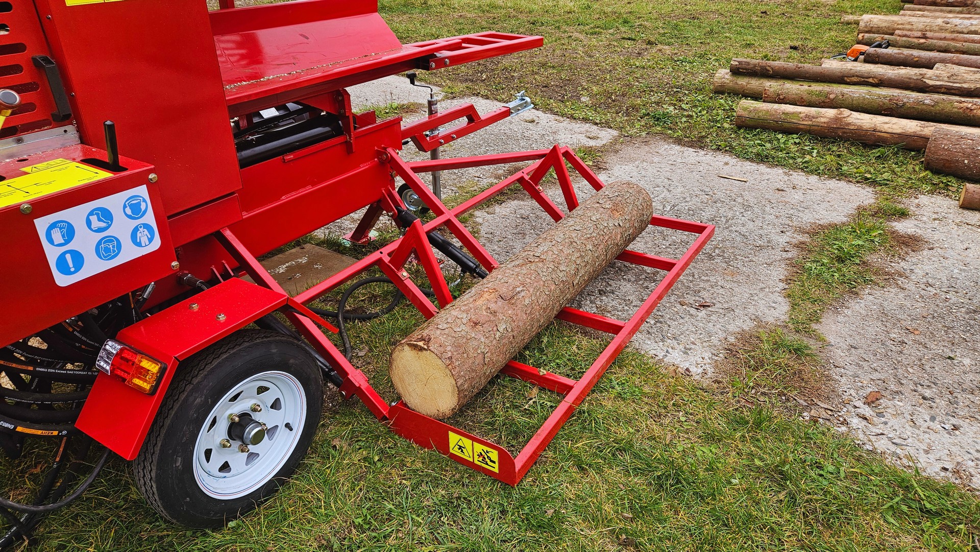 Štípací polo automat SA500 Elektrický - Prodej a pronájem štípače na dřevo